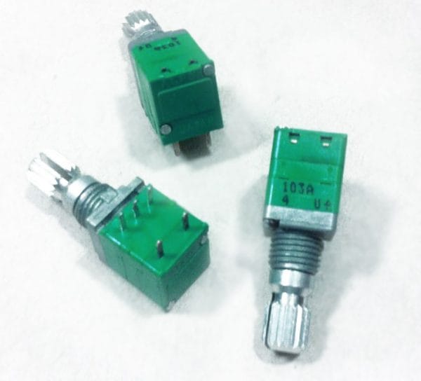 Potentiometer 10K with Limit Switch - Tech Bazar || টেক বাজার